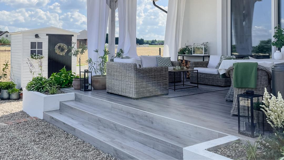 Nowa odsłona stylu farmhouse – dom na wsi Anny Tomaska-Szmaja | Tubądzin